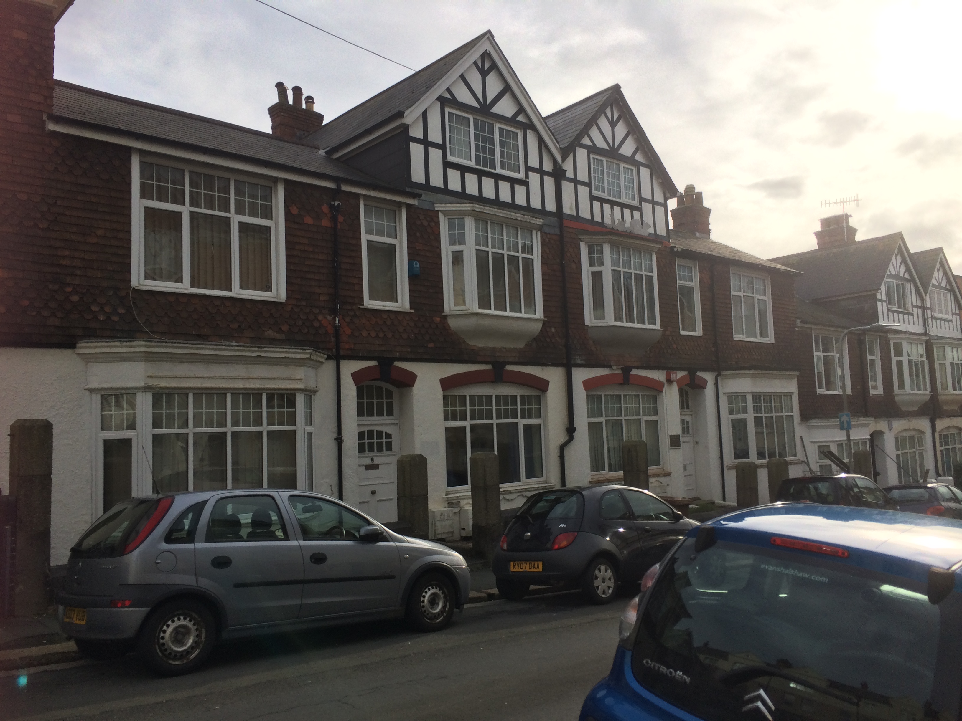 ADDISON ROAD HOUSE SHARE – Come and Join us!